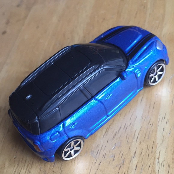 maisto | Toys | Maisto Car Toy In Good Condition For Collection | Poshmark